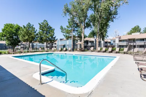 1 & 2 Bed Apartments in Denver, CO | Santana Ridge